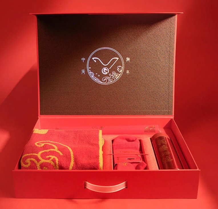 Victor USA VICTOR Chinese New Year Gift Box Set - B&T Racket
